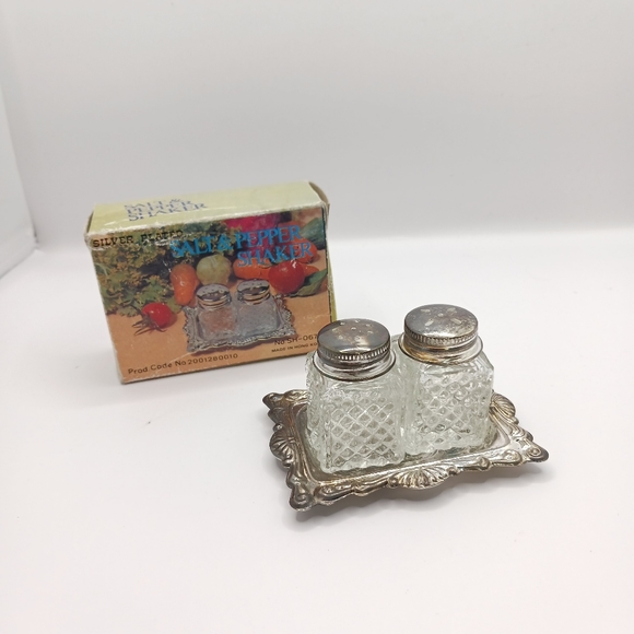 Fairy | Dining | Vintage Fairy Brand Silver Plated Mini Glass Salt ...